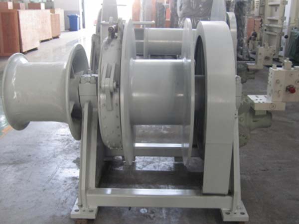 Custom Winches | Marine Winch Manufacturer | DELIN | ETW International