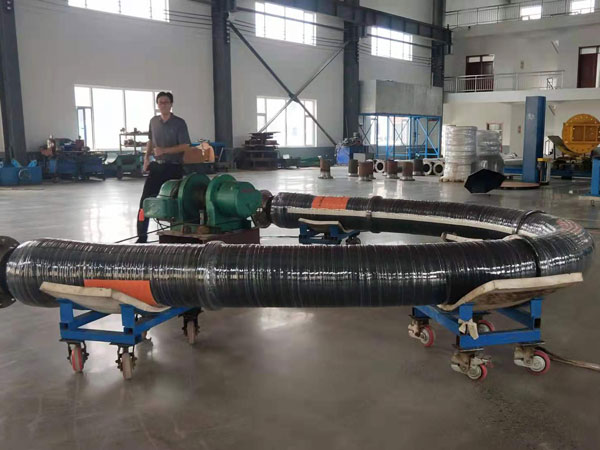 Submarine Hose, One End Reinforced | Oil Hoses | Zebung | ETW International