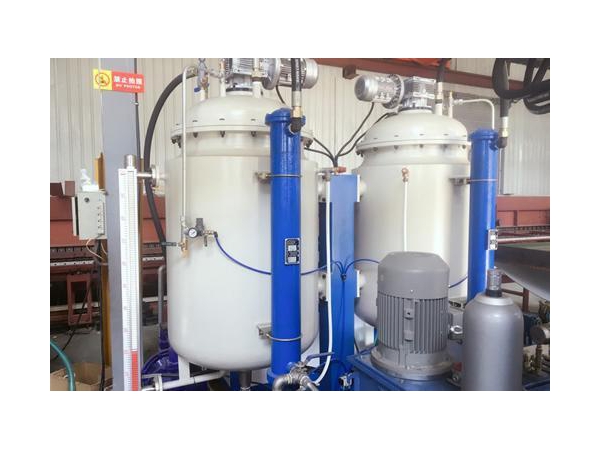 Polyurethane Foaming Machine | PU Cast Machine Manufacturer | Lingxin ...