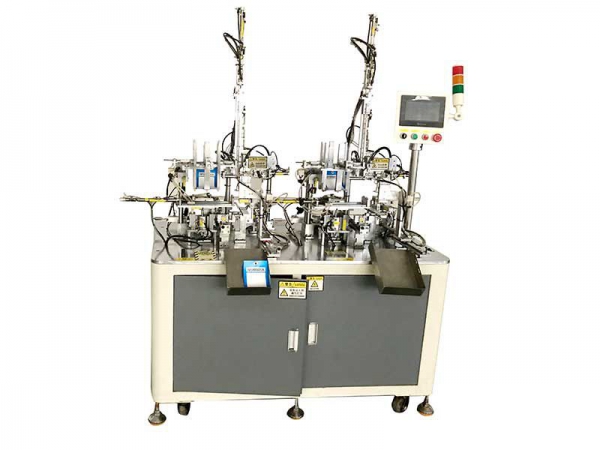 Hang Tag Wiring Machine | Tag Stringer | Universal Machinery | ETW International