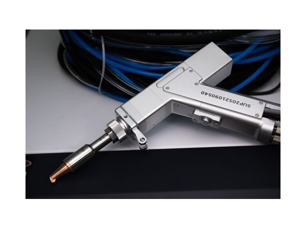 Hand-held Laser Welder | Portable Laser Welder | JUNYI | ETW International