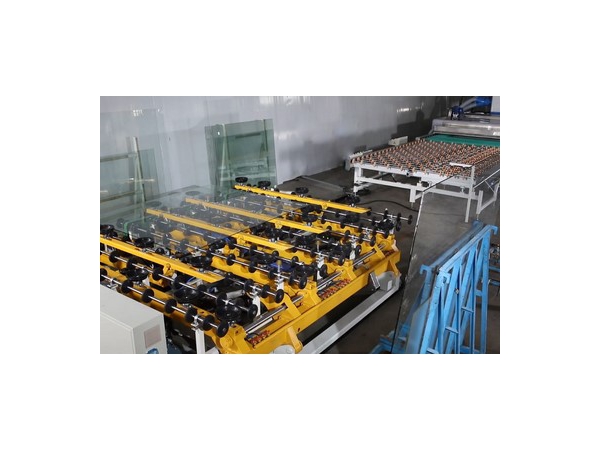 Automatic Glass Loading Machine | Glass Tilting Table | Handong | ETW International
