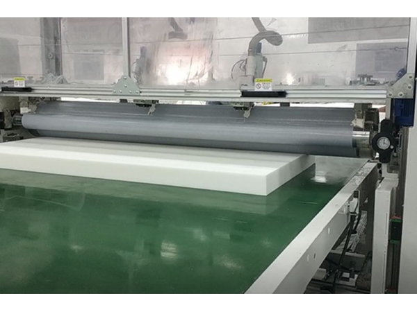 Gluing Machine/Roll Coater for Foam Bedding | Healthcare Machinery ...