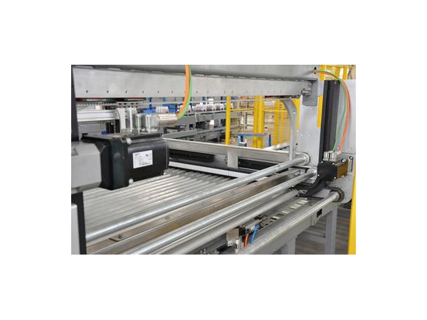 Industrial Stacker Crane YCMD60 | Beverage Packaging Equipment | YCTD ...